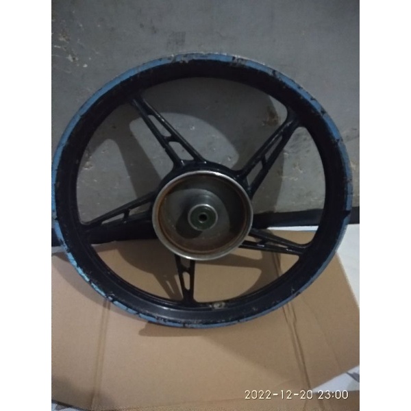 Yamaha Jupiter MX rear racing rim. original second hand item removed ...