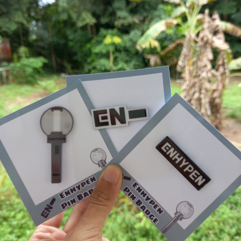 Enhypen brooch pin enamel badge | Shopee Malaysia