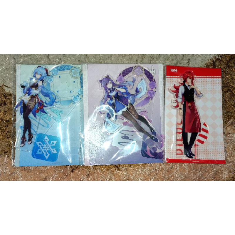 [Ready Stock] Genshin Impact Official Merch Ganyu Keqing Diluc Standee ...