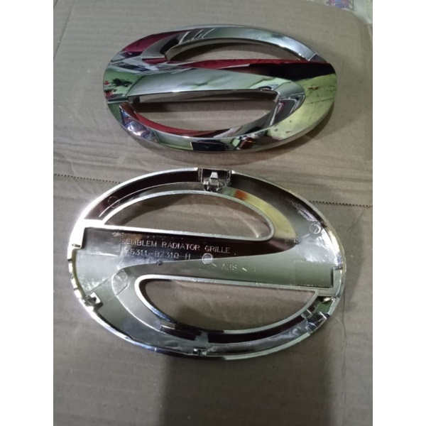 Original Daihatsu Sigra front grill emblem logo | Shopee Malaysia