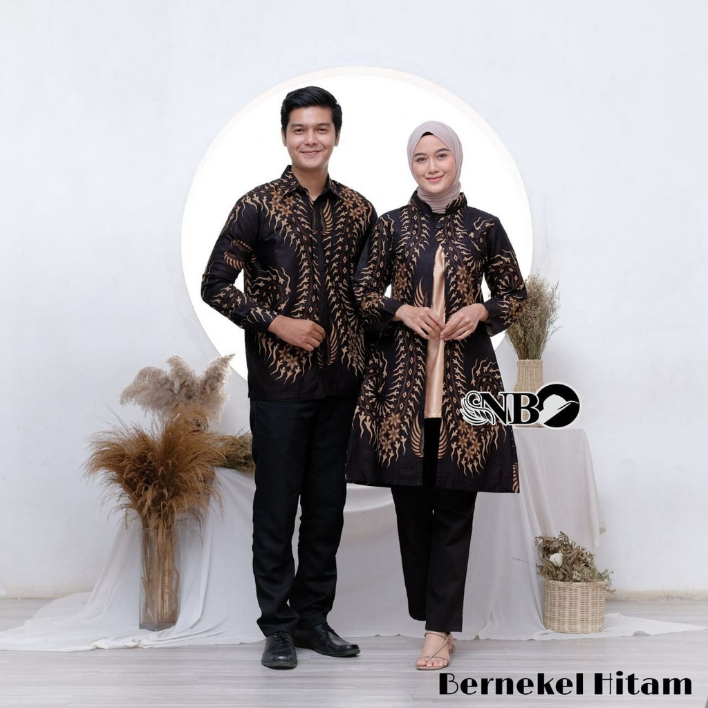 New Batik Couple for men and women uniforms with new motifs, office ...
