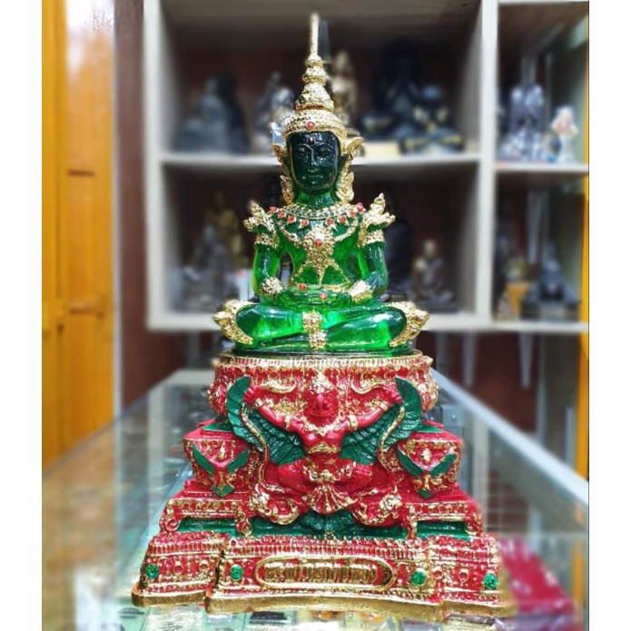 玉佛 玉佛坐鹰供奉型 Phra Keaw Bucha | Shopee Malaysia