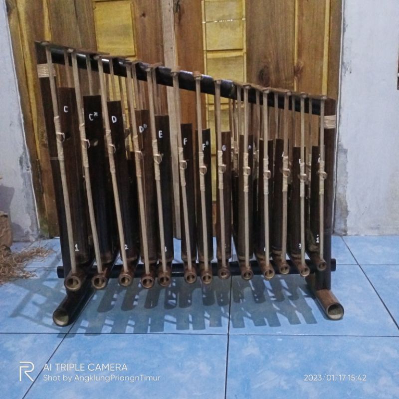 HITAM Angklung one octave full of scratches 13 notes 3 black bamboo ...