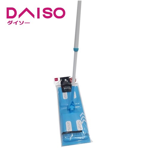 DAISO Flooring Mop / Wipe Wiper Collapsible Extendable Light Weight Can ...