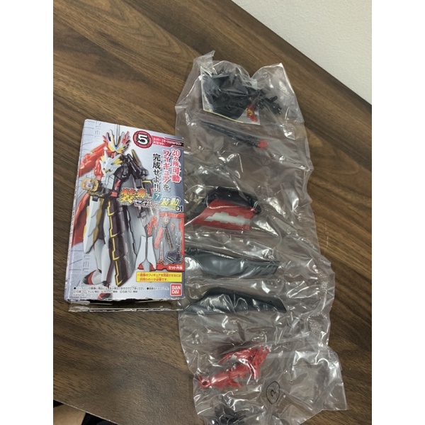 Original Bandai Sodo Kamen Rider Saber Emotional Dragon Jointed Figure ...