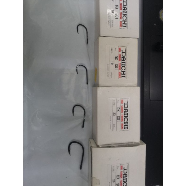 DAIICHI SOI 100PCS HIGH CARBON FISHING HOOKS MADE IN JAPAN | Shopee ...