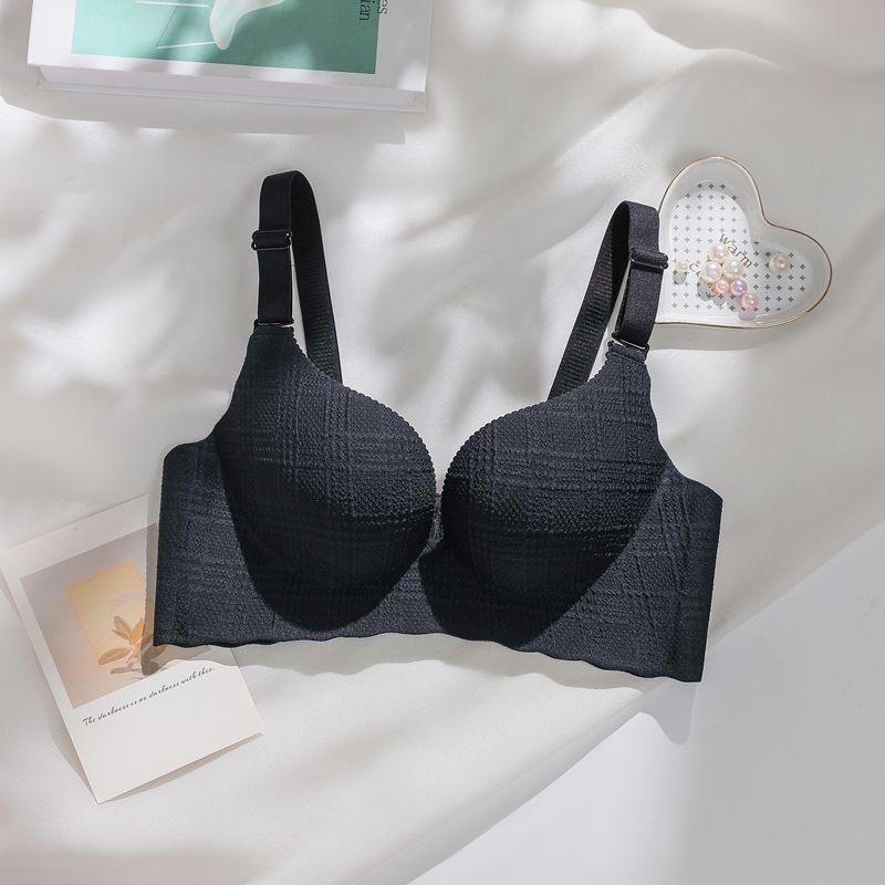 Underwear Women One-Piece Seamless No Steel Ring Bra Small Breasts ...