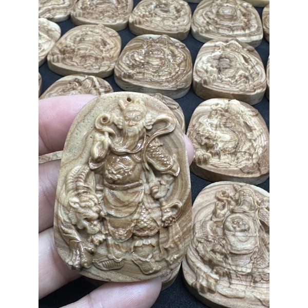 D8166 Natural Thai Dragon Palace Relics Raw Ore Spirit Bone Jump Out ...