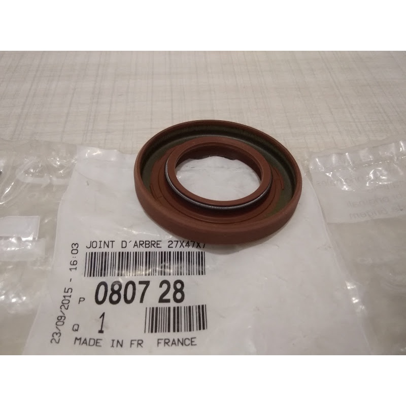 Peugeot 508 GT Traveller Citroen C4 Picasso Engine Camshaft Seal ...