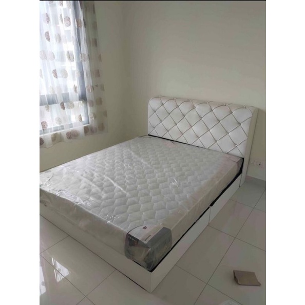 (𝟑 𝑫𝑨𝒀𝑺 𝑫𝑬𝑳𝑰𝑽𝑬𝑹𝒀 𝑲𝑳 & 𝑺𝑬𝑳𝑨𝑵𝑮𝑶𝑹)Set Katil Queen/ Katil Divan ...