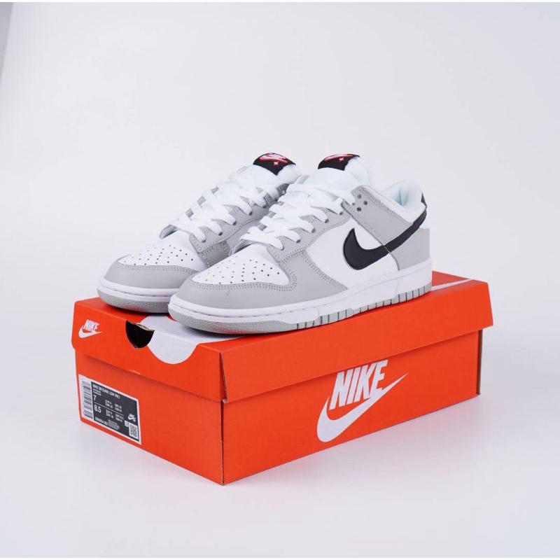 Nike SB Dunk Low SE Lottery Pack Gray Fog DR9654-001 White Gray Black ...
