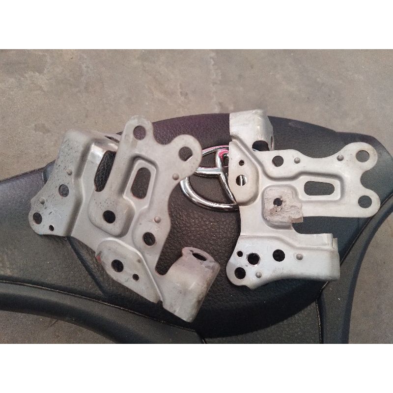 Vios gen 3 yaris head unit bracket | Shopee Malaysia