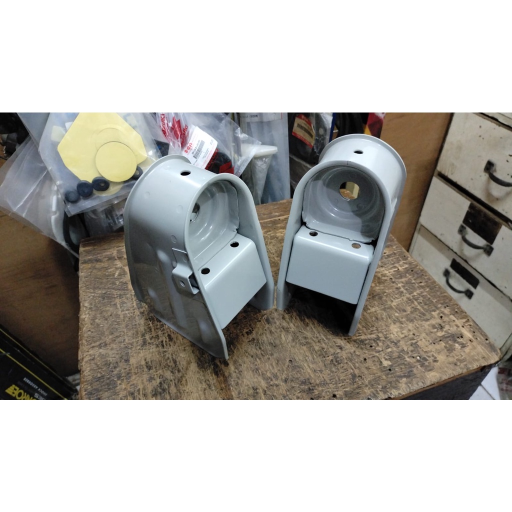 Futura stable iron bracket | Shopee Malaysia