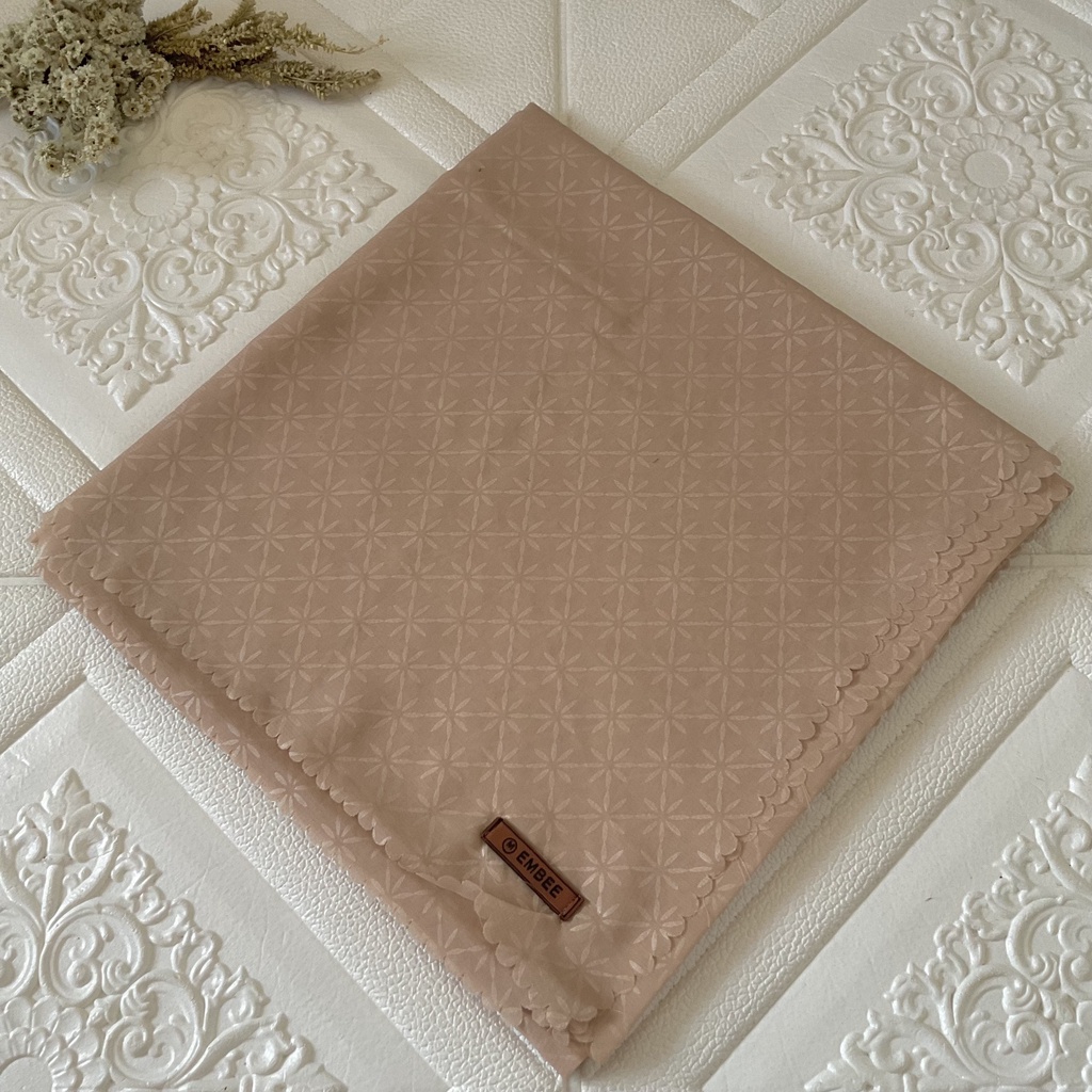 Helen_shop86 Hijab Embossed Laser Cut Motif Rectangular Hijab Embee ...