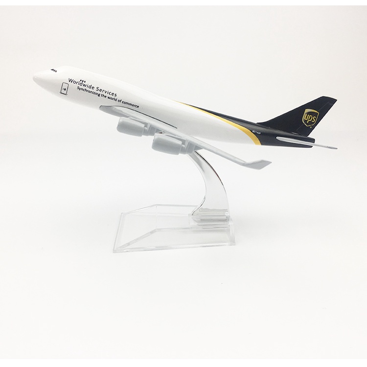 Yalinda UPS 747 Aircraft Model 16cm Die-cast Metal Airplane Toy Model ...