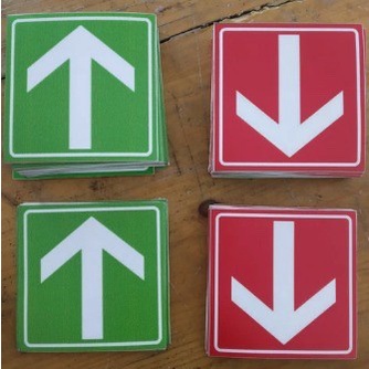 MERAH HIJAU Uk GREEN AND RED ARROW SIGN STICKER. 10cm X 10CM | Shopee ...
