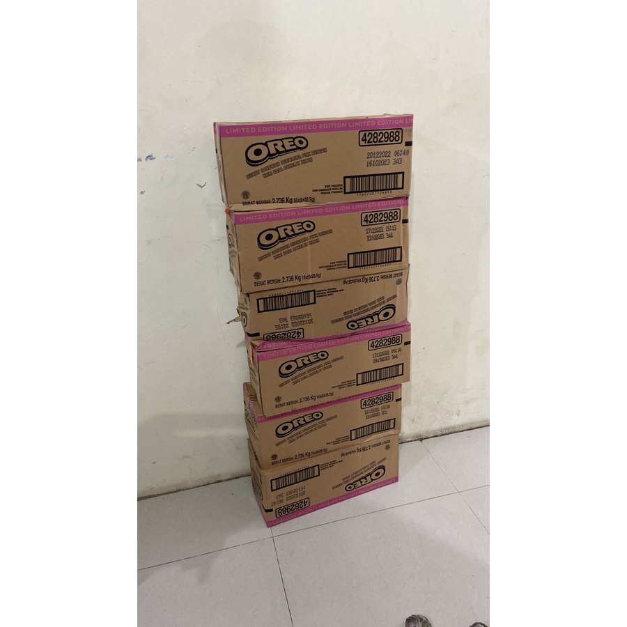 Oreo BLACKPINK PER DUS CONTAINS 16 PACKS GET PHOTOCARD EVERY PACK ...
