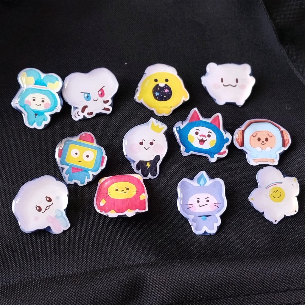 TREASURE PIN BUTTON SET TREASURE X LINE CHARACTER BROS CONTENTS 12 PCS ...