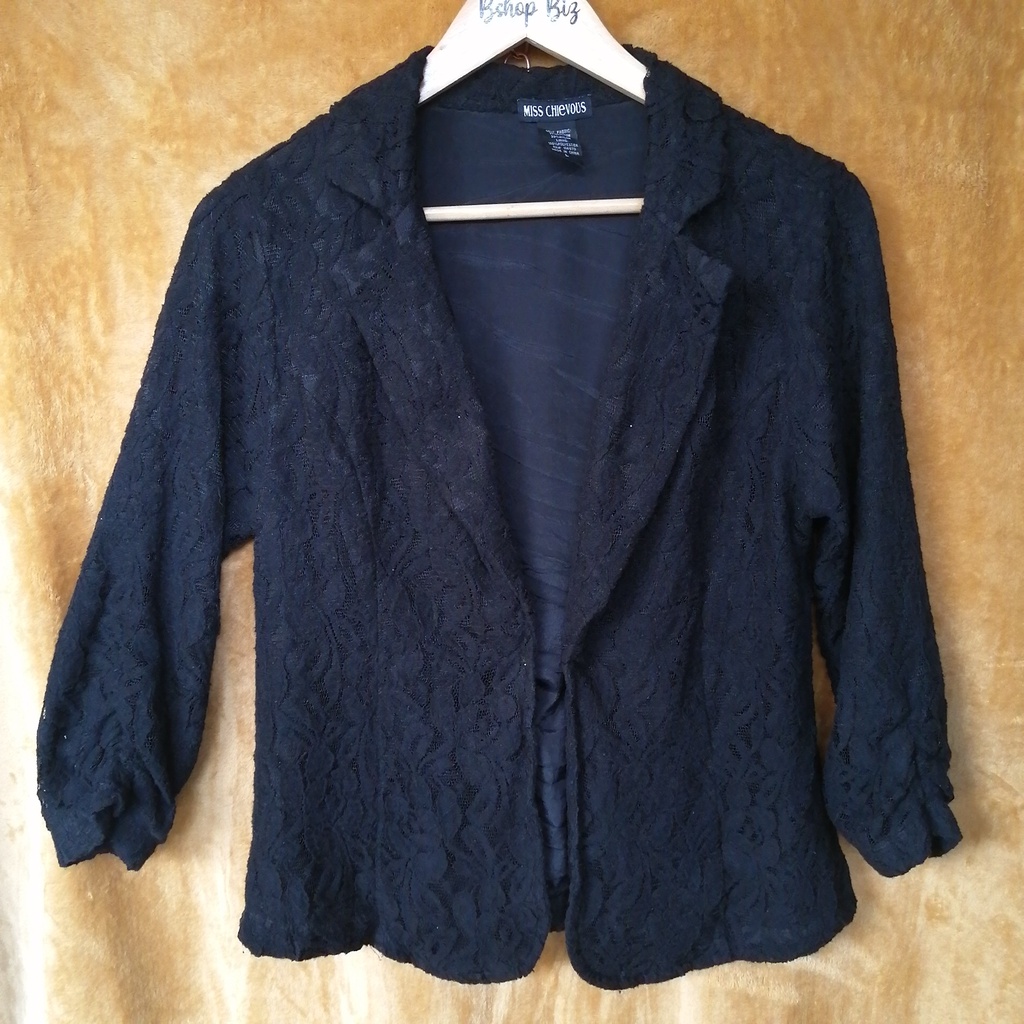 Branded MISS CHIEVOUS Lace Blazer 3/4 Sleeve Semi Crop (M-L) | Shopee ...