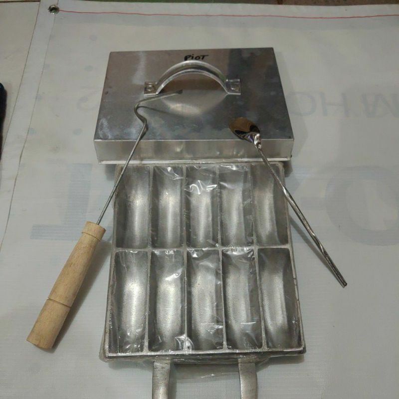 Pukis cake mold, bandros cake, pancong cake + lid, contains 10 holes ...