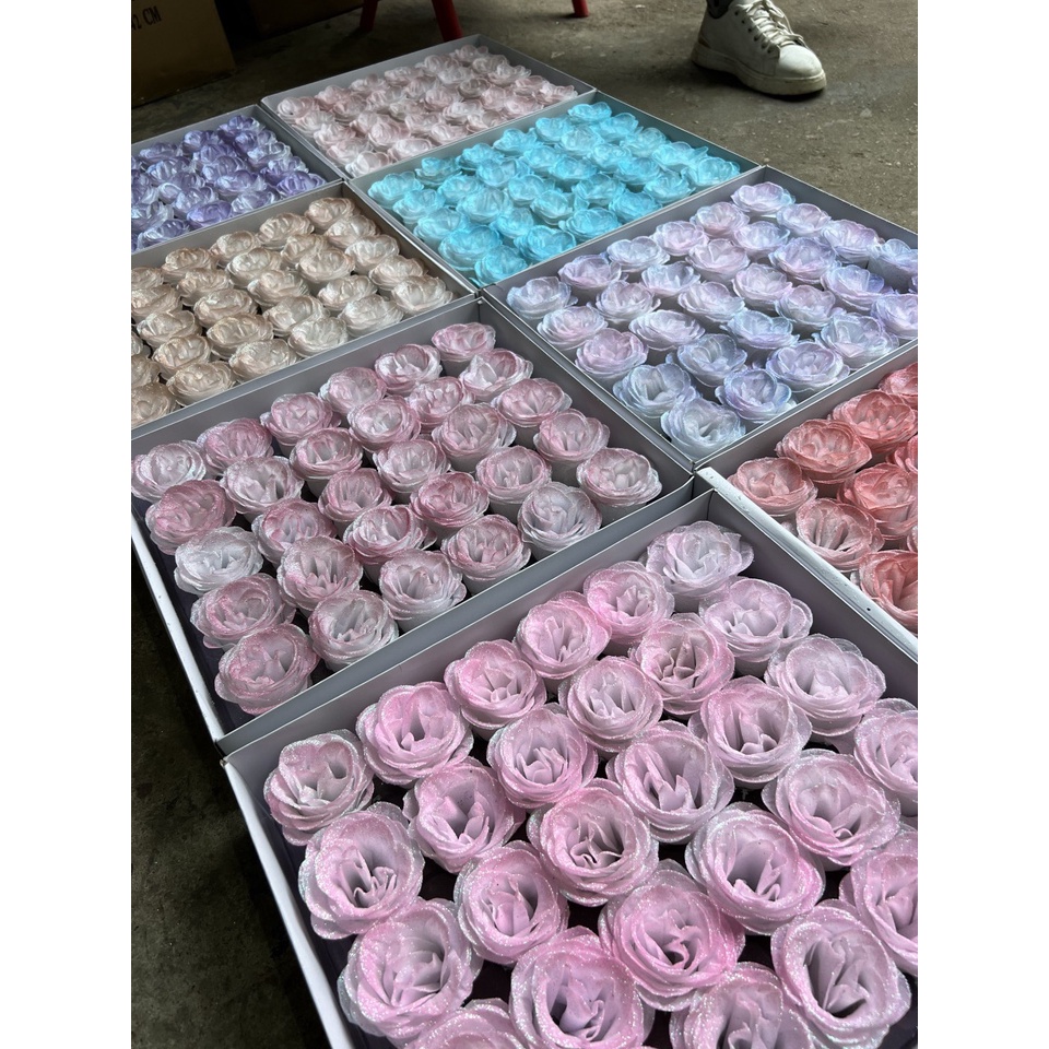 Box of high-quality 7-layer glitter galaxy wax flowers in many colors ...