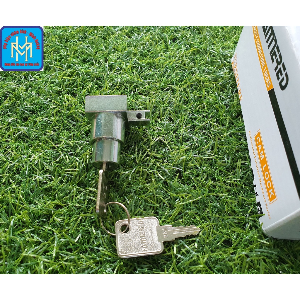 One-way sliding door lock for glass cabinets, Hammered sliding door ...