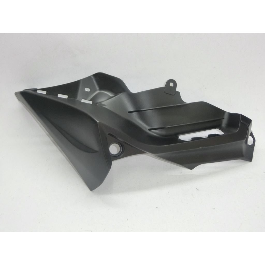(CLEARANCE STOCK) LOWER COWLING L/H 135LC (YAMAHA) | Shopee Malaysia