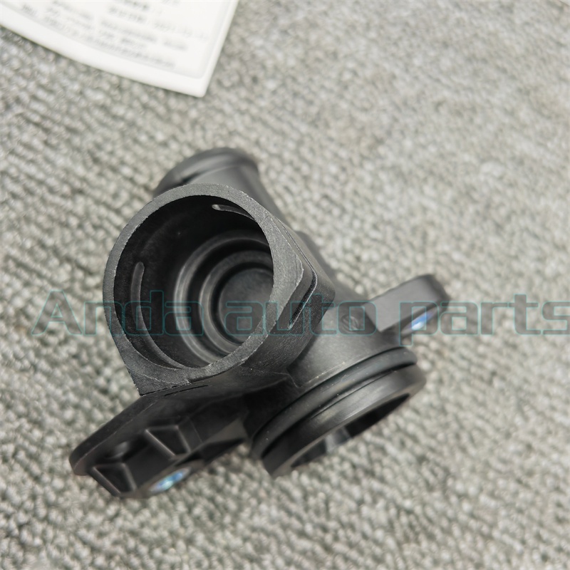 Volkswagen Cooling Flange Water Pipe Joint 06J121132F (Aluminum Alloy ...