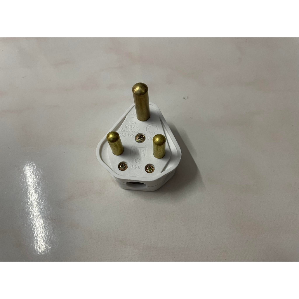 WHITE COLOR(ALL IN 1) SWITCH SOCKET 10A / PLUG SOCKET 13A / ROUND ...