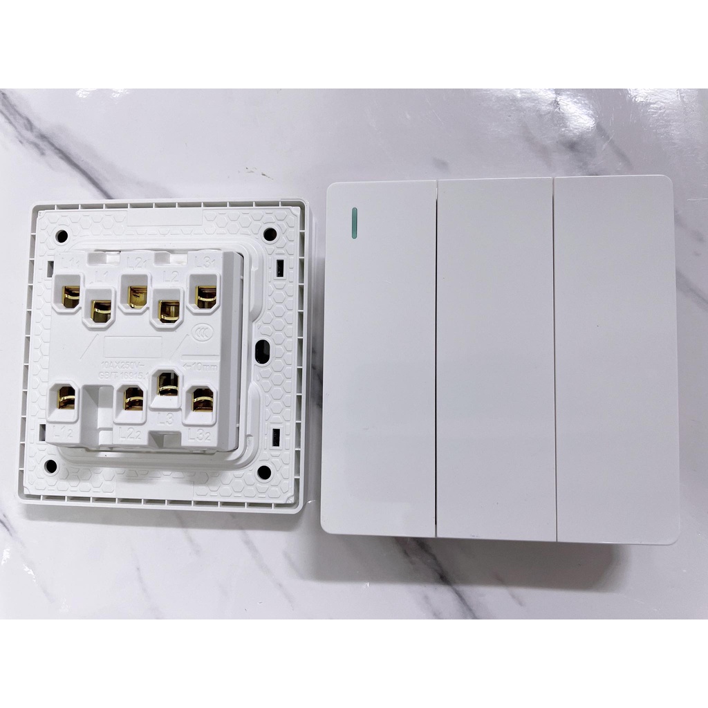 switches power supply incoming aircond / plug socket / soket suis 45A ...
