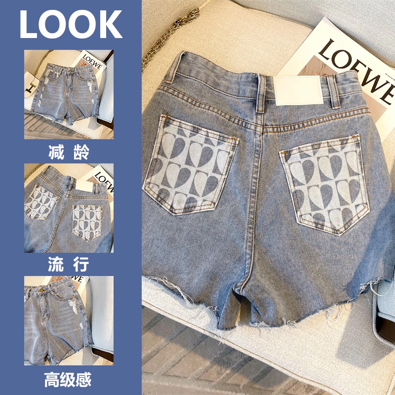 Pusat beli-belah kaunter menarik balik nama besar antarabangsa dipotong ...