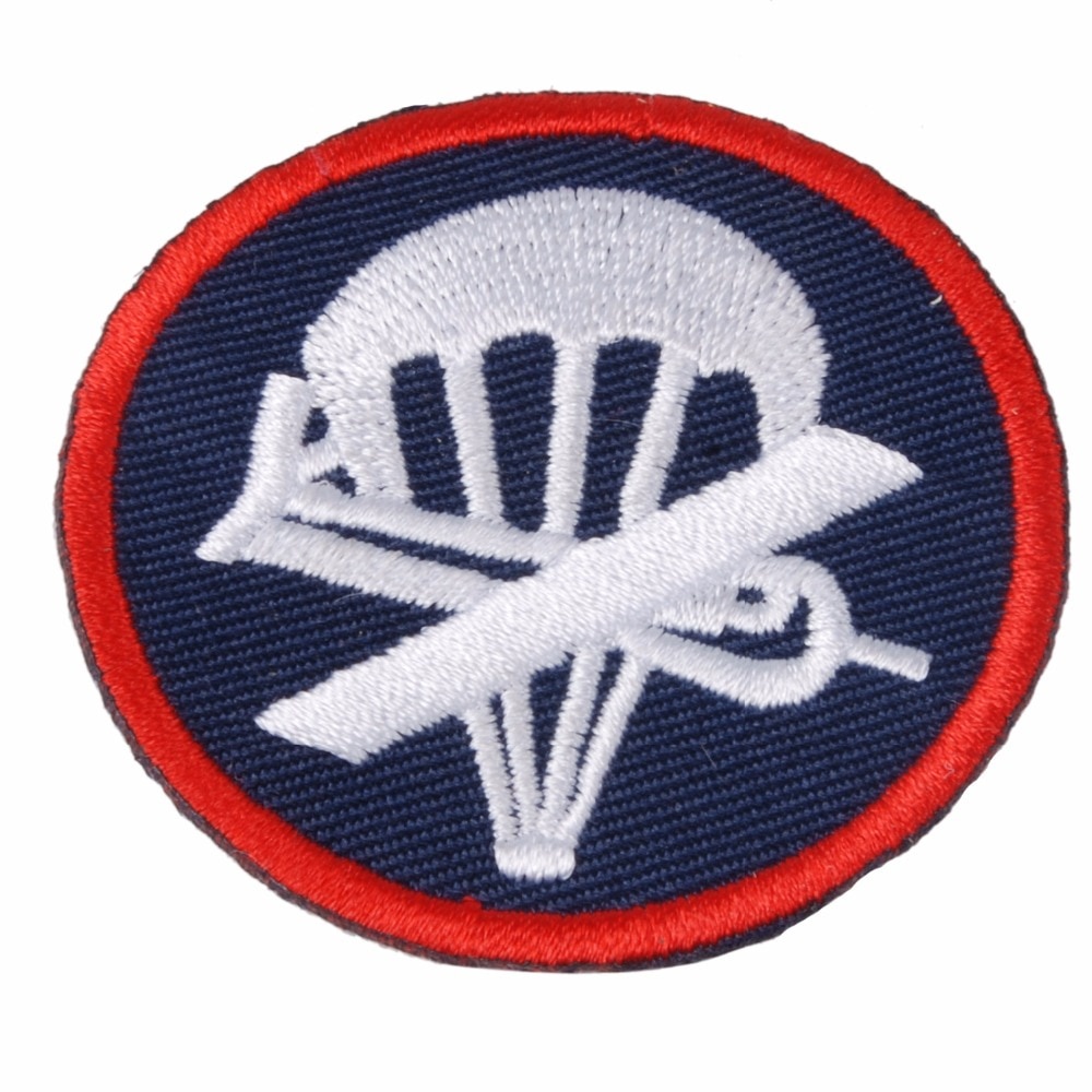 WWII WW2 US AIRBORNE PARATROOPER GARRISON CAP BADGE INSIGNIA Military ...