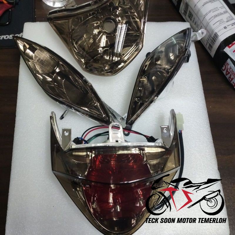 LC135 V1 YAMAHA LAMPU DEPAN LAMPU BELAKANG SIGNAL TINTED HEADLAMP TAIL LAMP SIGNAL ASSY TBM ...