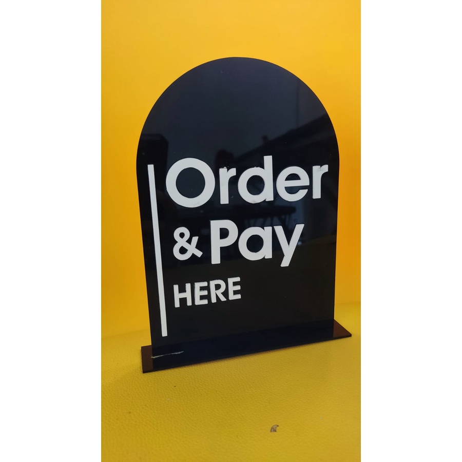Embossed Acrylic Cafe Sign - Order & Pay Here - Cashier Desk Sign on ...