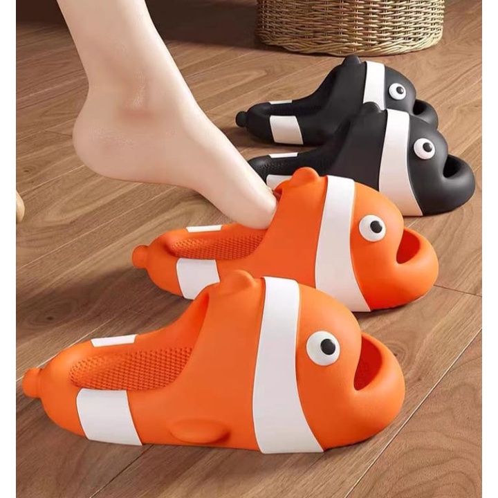 Fashionable New Non-Slip Thick Bottom Cute Clown Fish Slippers / Kasut ...