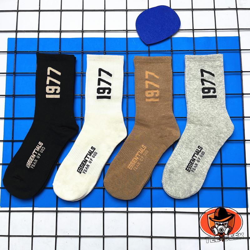 [Readystock]ESSENTIALS Fog 1977 Men's and Women's Sports Mid Tube ...