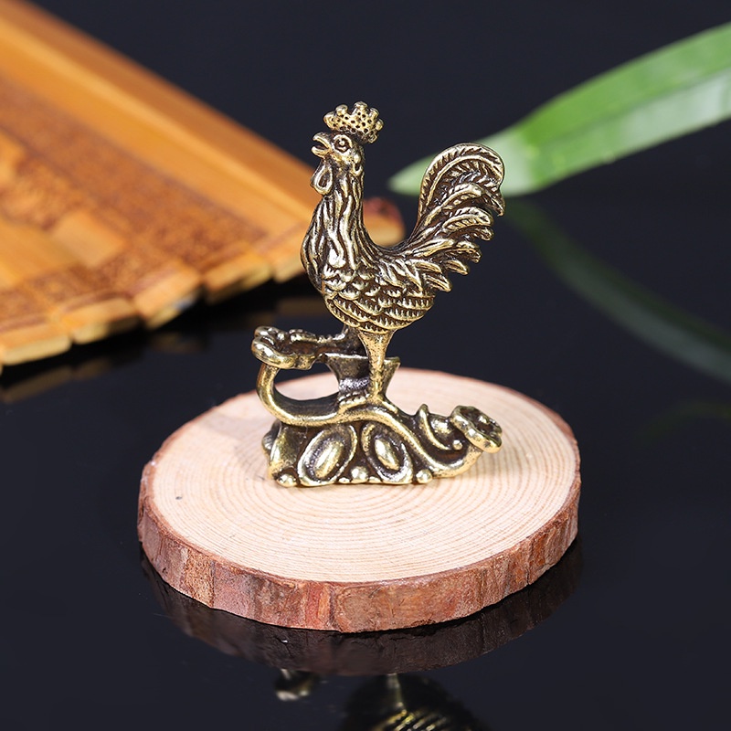铜公鸡摆件中式黄铜脚踩元宝生肖装饰鸡旺事业桌面工艺礼品Copper Cock Ornaments Chinese Brass Foot ...