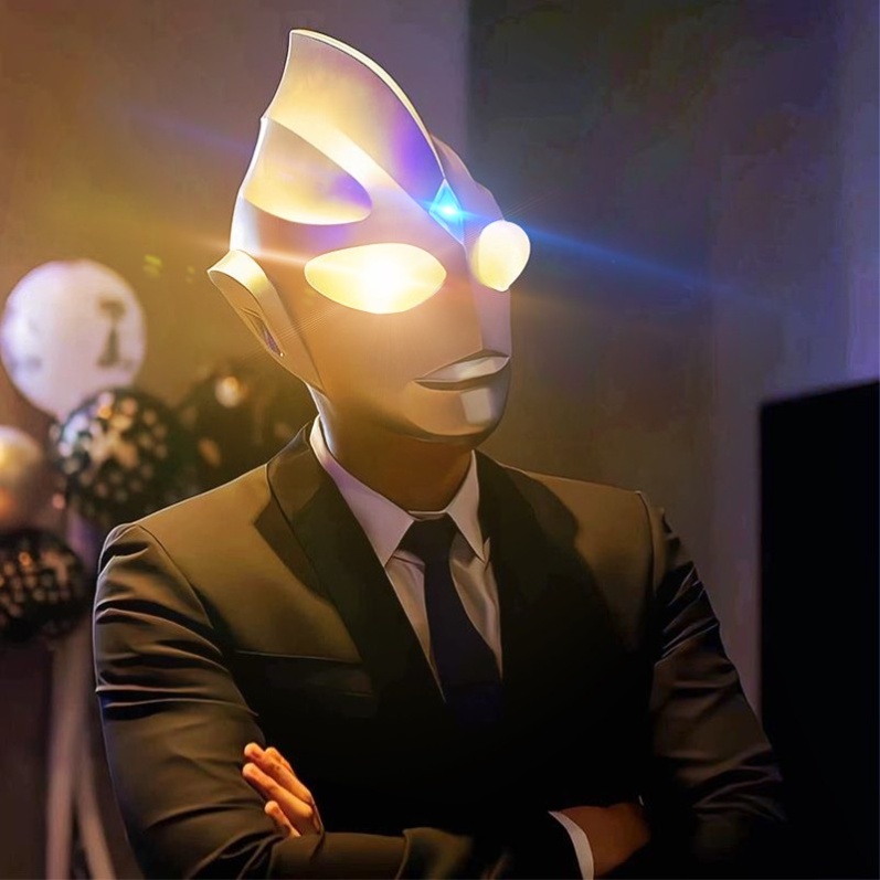 Ultraman Tiga Helmet LED Light Mask Halloween Madoka Daigo Cosplay Mask ...