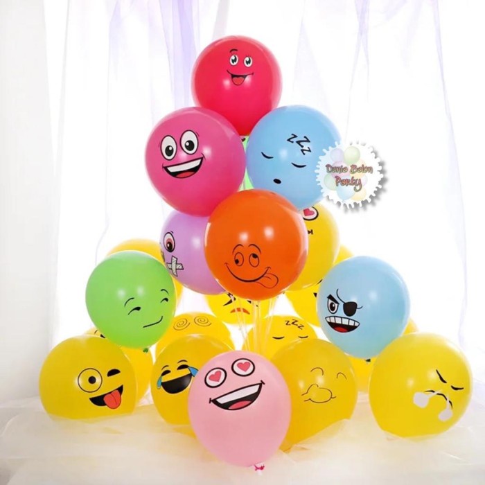 Mixed Emoticon Latex Balloons / 12 inch Colorful Emoji Balloons Retail ...