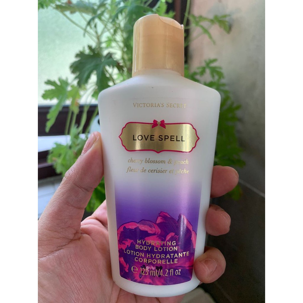Victoria's Secret Love Spell Body Lotion 250 mL | Shopee Malaysia