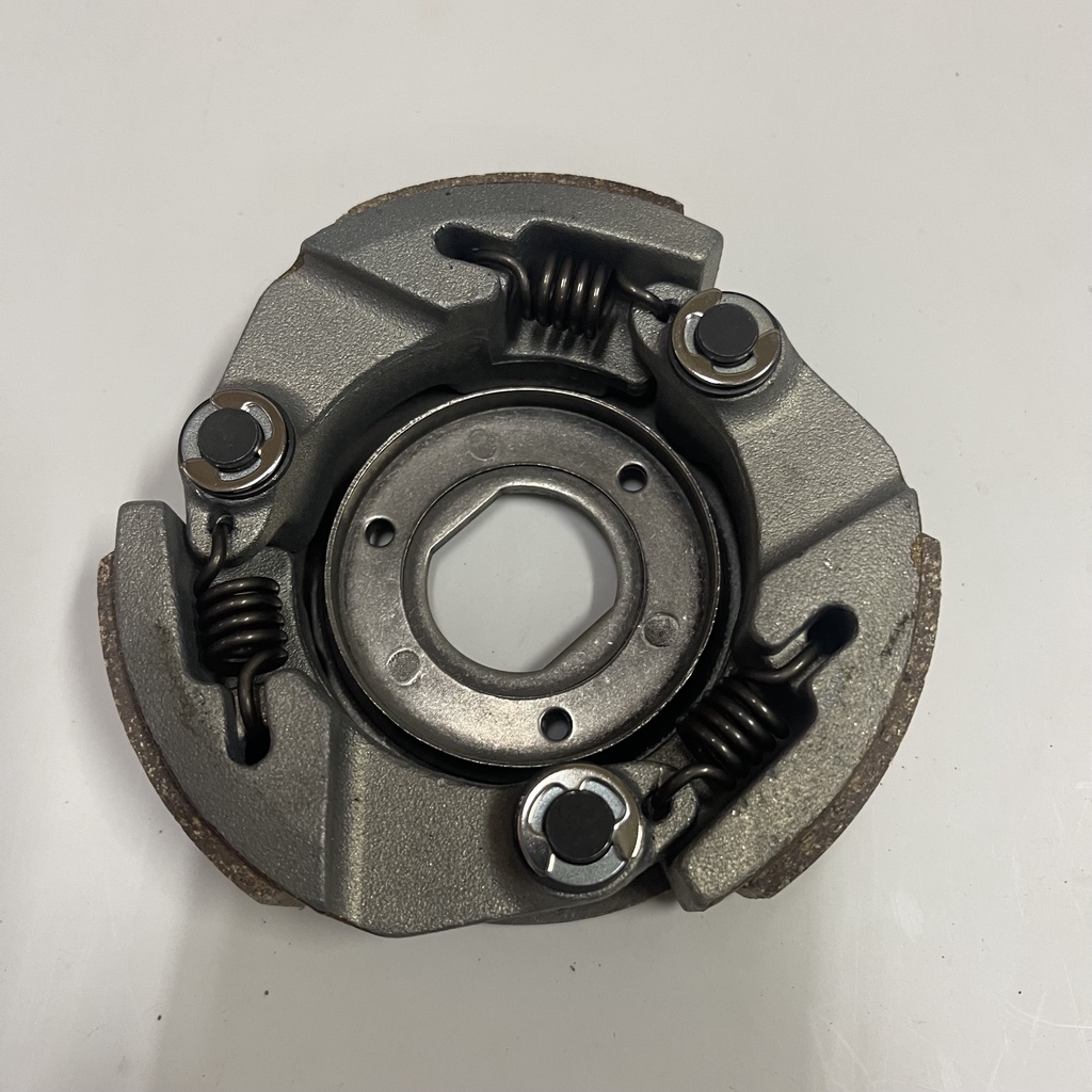 SUZUKI V100 OLD V 100 OLD MODEL V100 LAMA AUTO SHOE AUTO SHOES AUTO ...