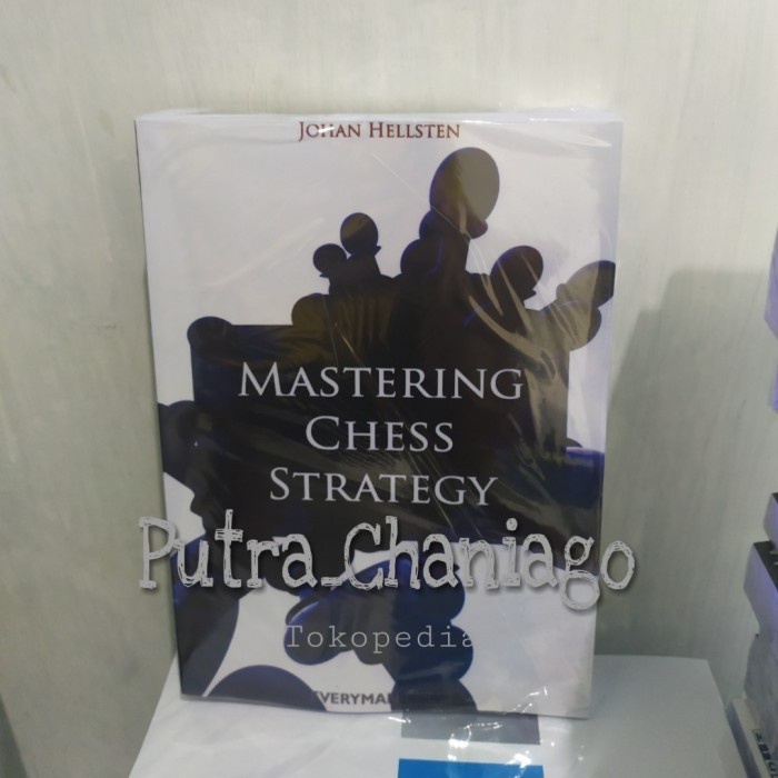 Mastering Chess Strategy Book by Johan Hellesten | Shopee Malaysia
