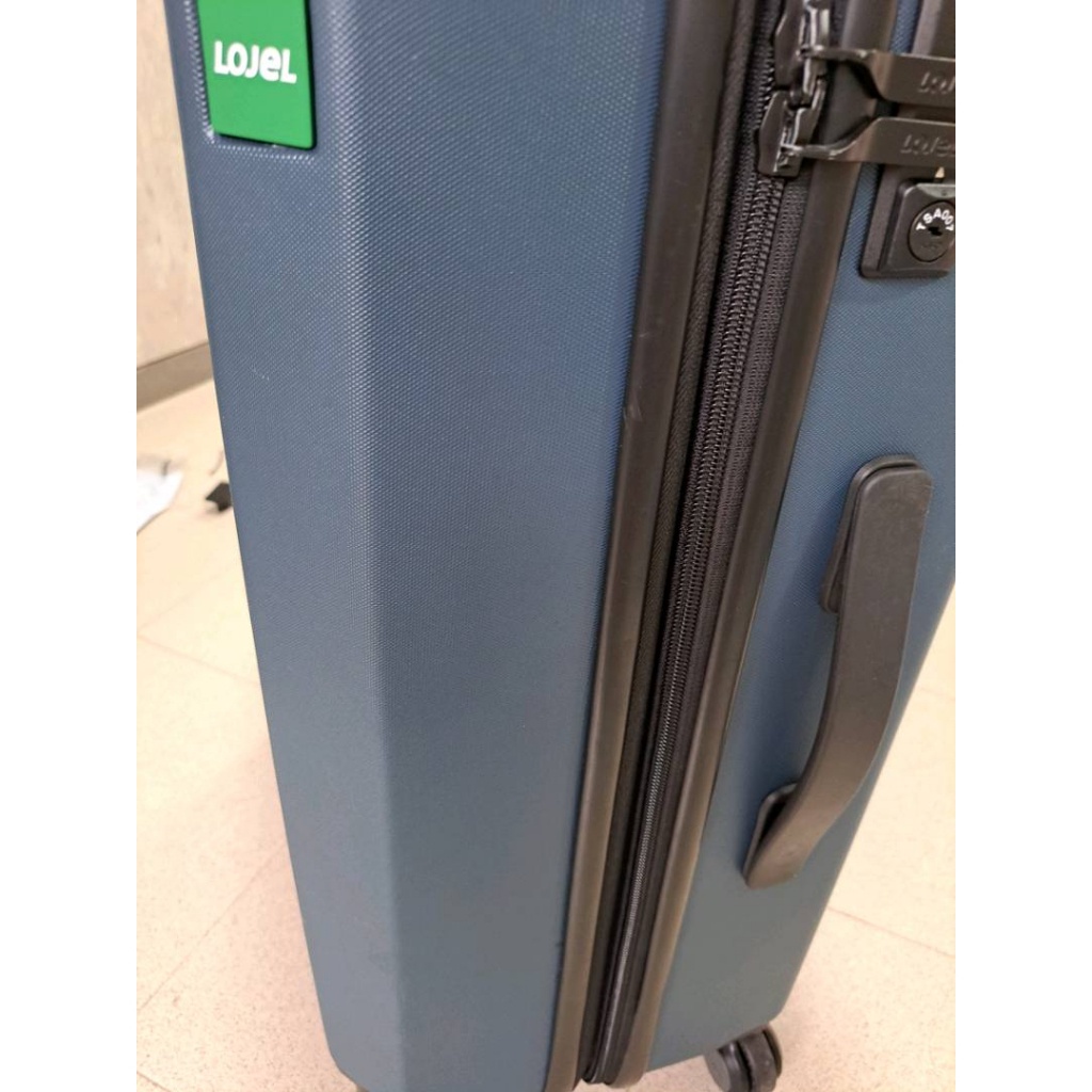 MURAH.... Portable Handle Suitcase Pull Instead Of Lojel octa Suitcase ...