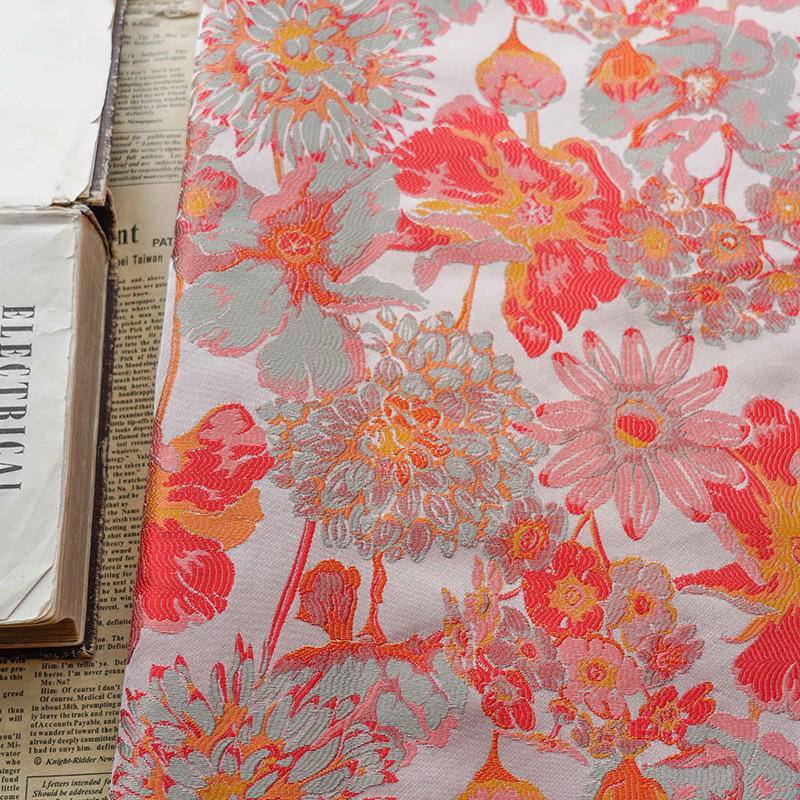 [1 Meter]Bright Red Flower Yarn-dyed Jacquard Fabric Red Floral Texture ...