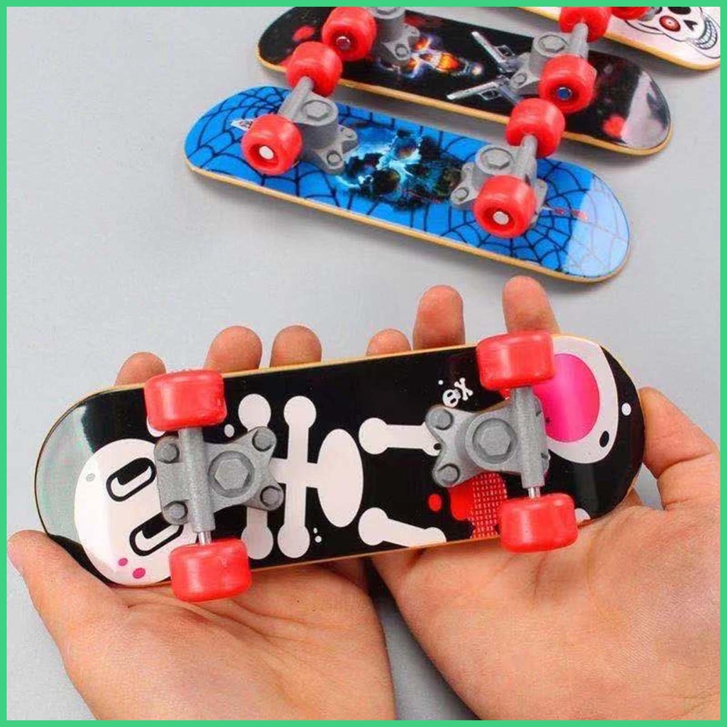 Mini Finger Skateboard Mini Hand Skateboard Creative Tiny Fingerboards ...