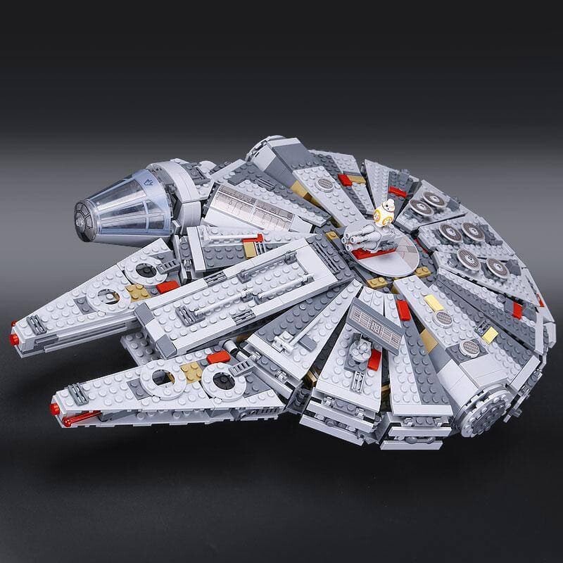 77004 MILLENNIUM FALCON BUILDING BLOCKS | Shopee Malaysia