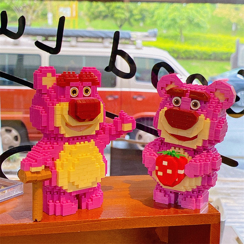 Toys Blocks Strawberry Bear Anime Building Plastic Brick Cartoon ...