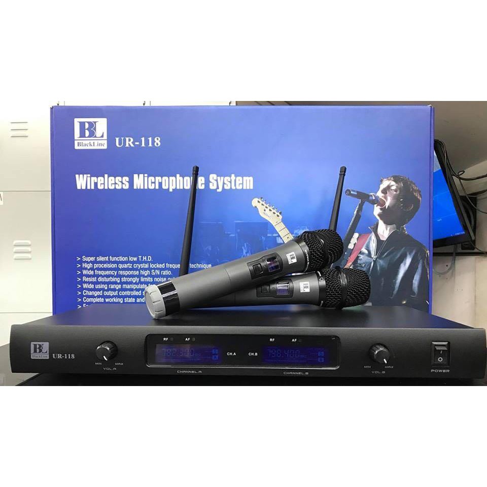 Blackline UR118 Dual Wireless Handheld/Bodypack Microphone System Set ...