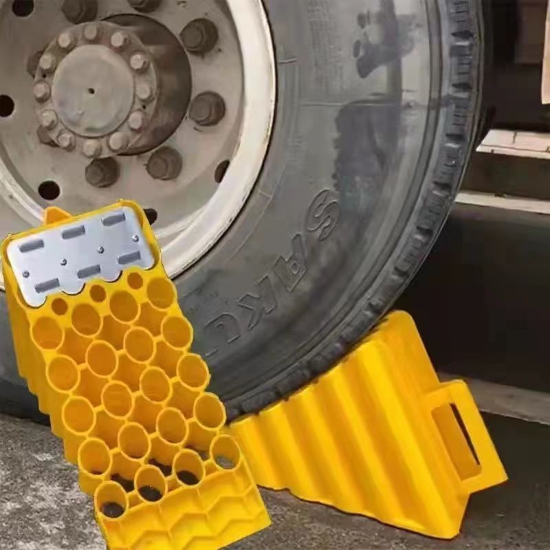 Plastic Non-Slip Portable Car Tire Parking Wedge Block Car Slipping ...