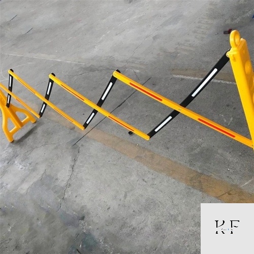 Extendable Mobile Barricade Fence, Road Barrier Movable Construction ...